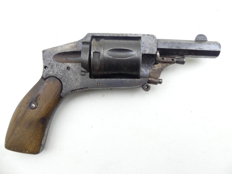 REVOLVER DE POCHE HAMMERLESS TYPE BULLDOG